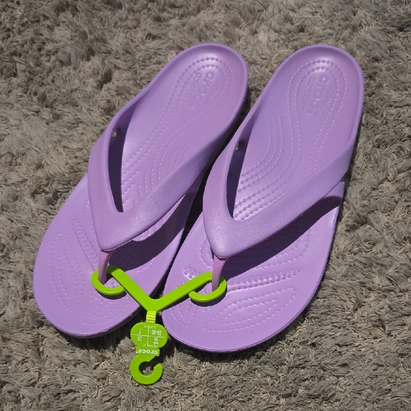 CROCS | Shoes | Crocs Lavender Flip Flops | Poshmark